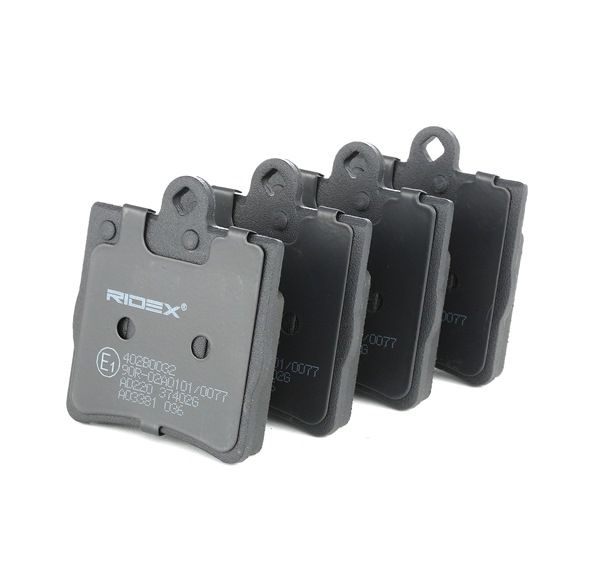 PLAQUETTES DE FREIN pour MERCEDES-BENZ Classe E » Freinage Pièces de ...