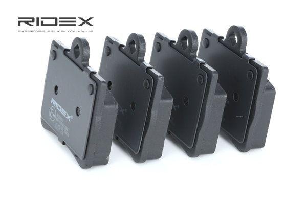 PLAQUETTES DE FREIN » MERCEDES-BENZ Classe C Berline W202 (03.1993 - 05 ...